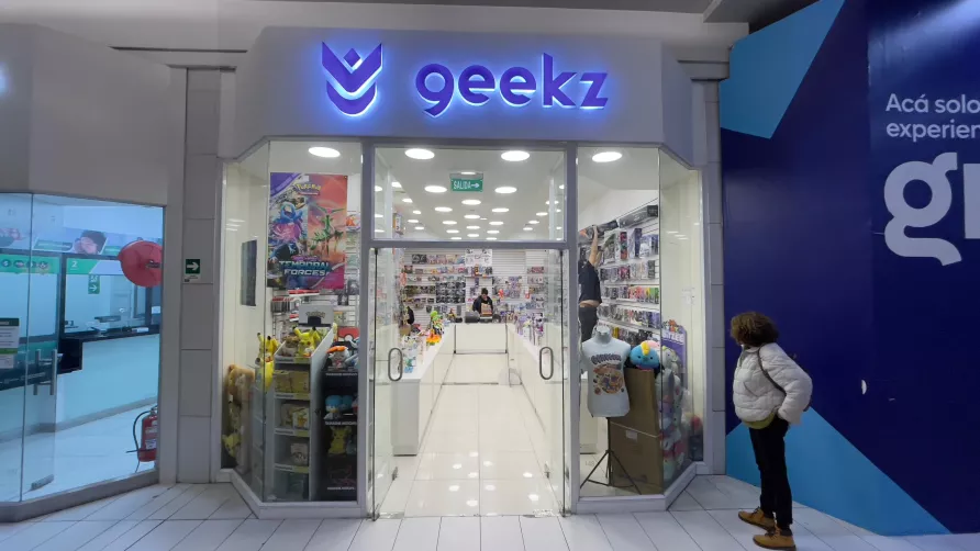 Geekz - Cenco Costanera | Cenco Malls